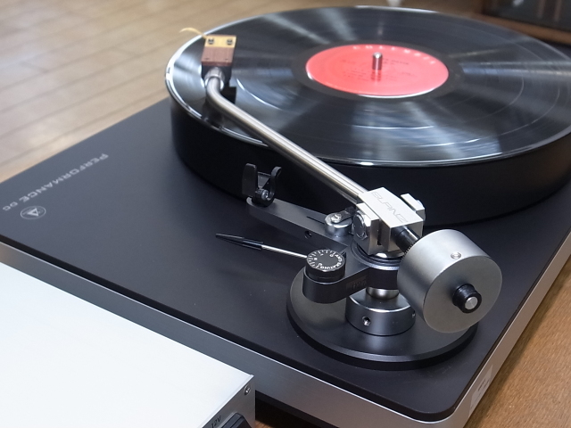 clearaudio Performance DC with GLANZ MH-9B / Audiodesign DCA-12VHC 千葉県市原市のアナログ関連商品・オーディオ専門店 サウンドハイツ